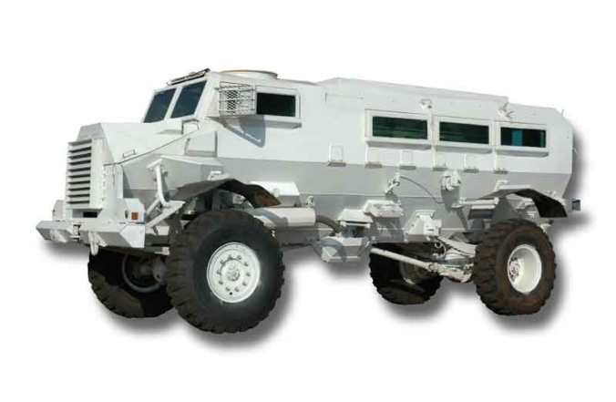 4kerekű katonai rinocéroszok Dél-Afrikából – Mechem Casspir/Tapir ...